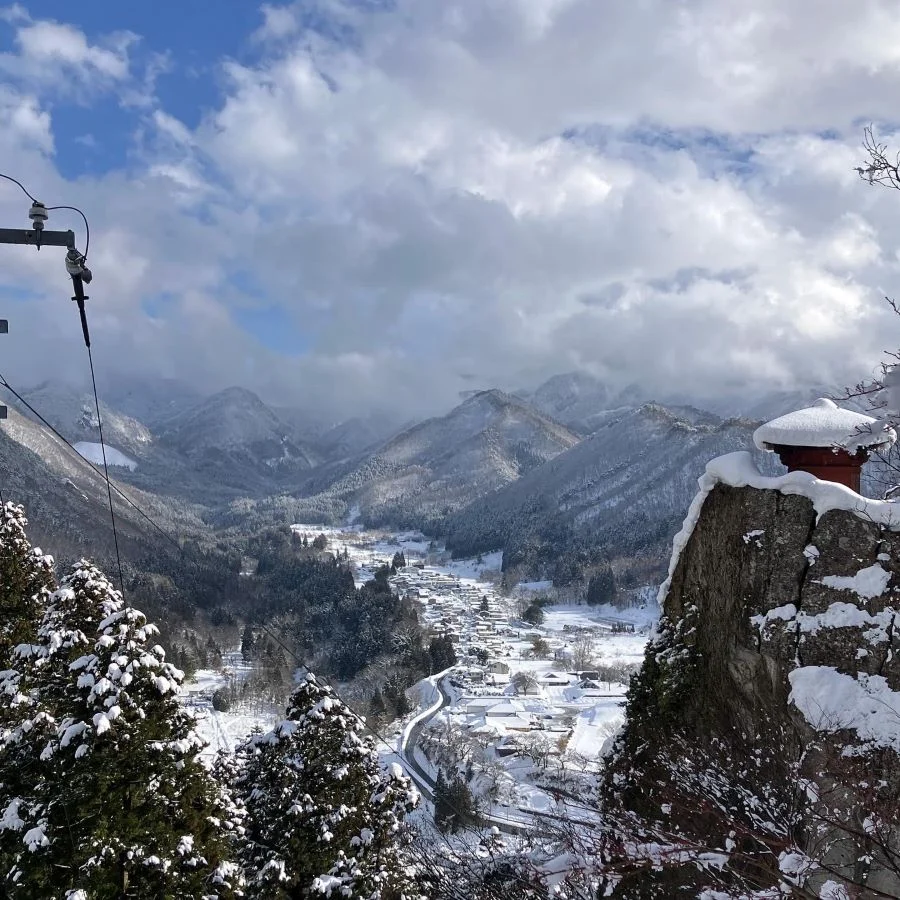 Hiking Yamadera in winter! - Travelling with Teabags